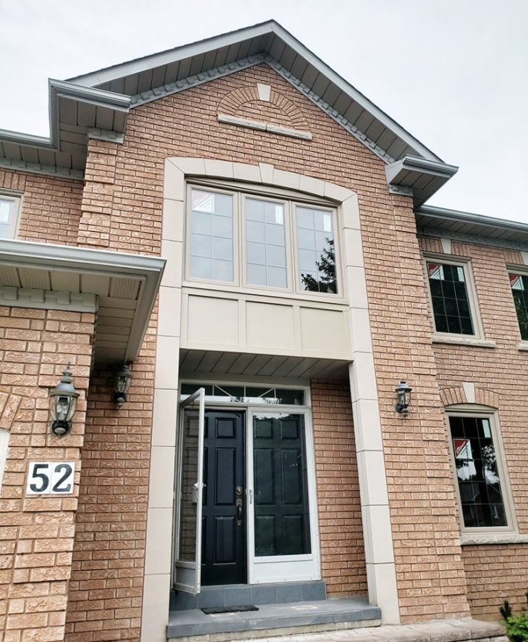 Colonial Grilles Create Timeless Look | Fieldstone Windows and Doors Ltd.