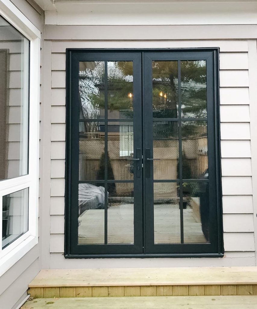 Rail and Stile Patio door - Toronto | Fieldstone Windows & Doors Ltd.