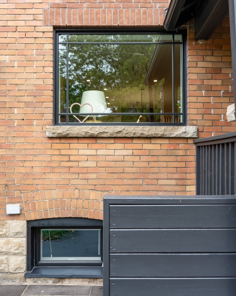 Upgrade Your Home with Vinyl Direct Set Windows - Fieldstone Windows ...