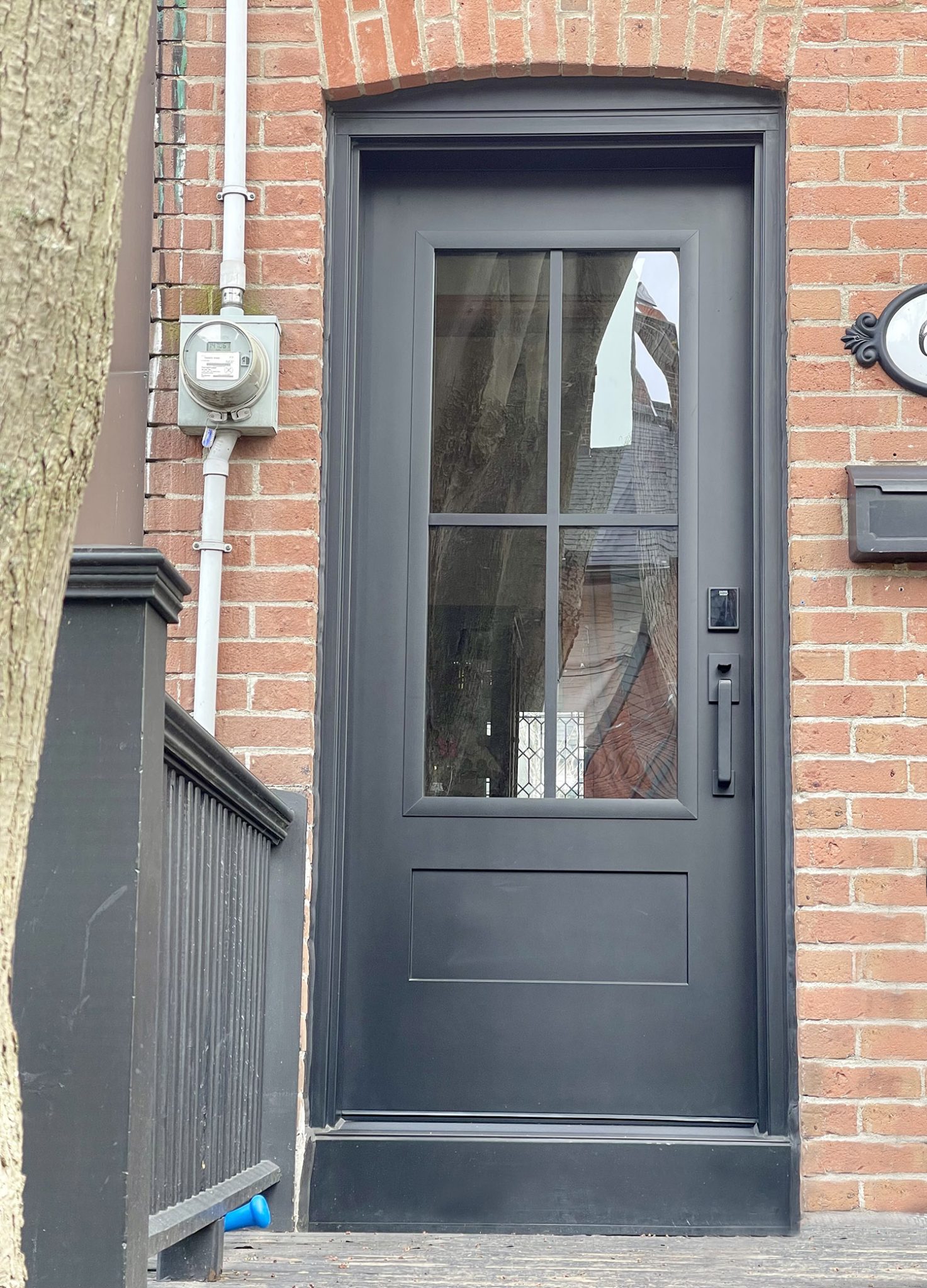 Smooth Fiberglass Door 2-Panel Style - Fieldstone Windows & Doors Ltd.