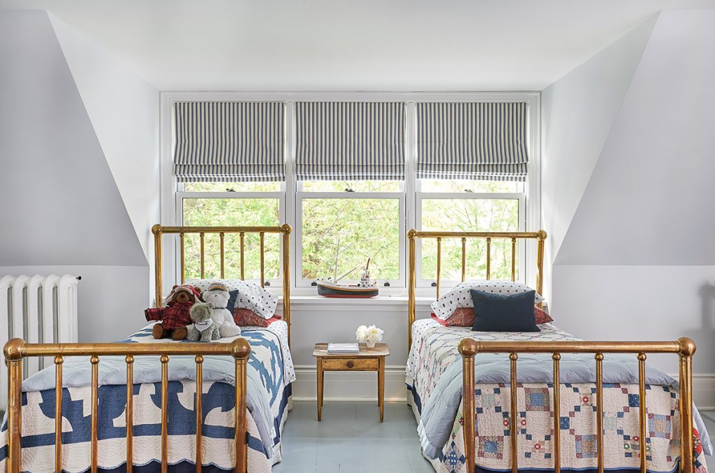 Elevate Your Home with Elegantly Crafted Hung Wood Windows | Fieldstone ...