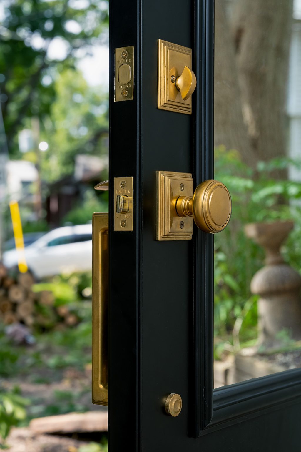 2-Panel Fiberglass Entry Door Upgrade in Toronto | Fieldstone Windows ...