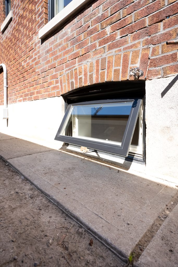 Vinyl Awning Basement Windows - Fieldstone Windows & Doors Ltd.